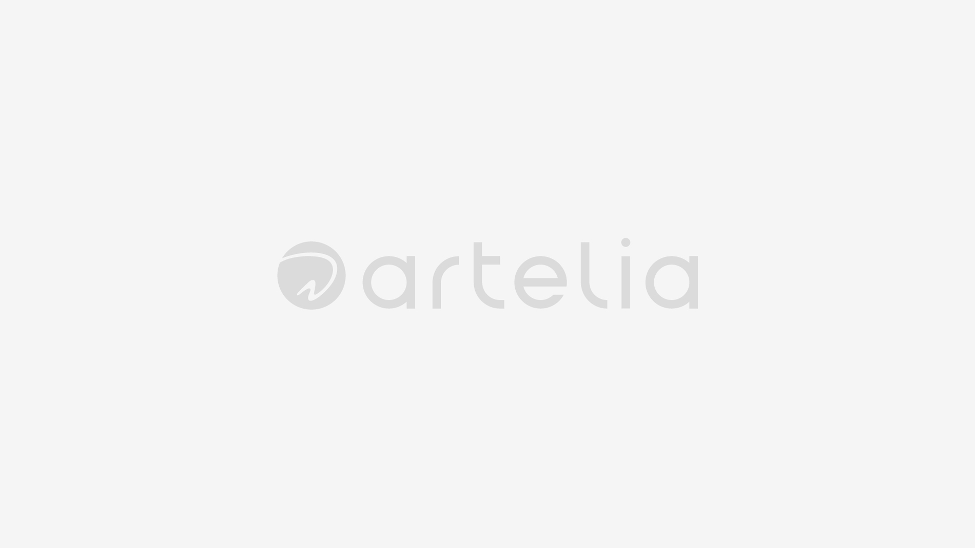Kaufen Sie das edle Esstisch Set Aura Dining L aus der Artist Collection! | artelia.at